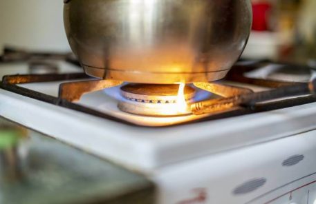 Propane Stove & Oven Benefits For Off Grid Homes | Warehouse Appliance